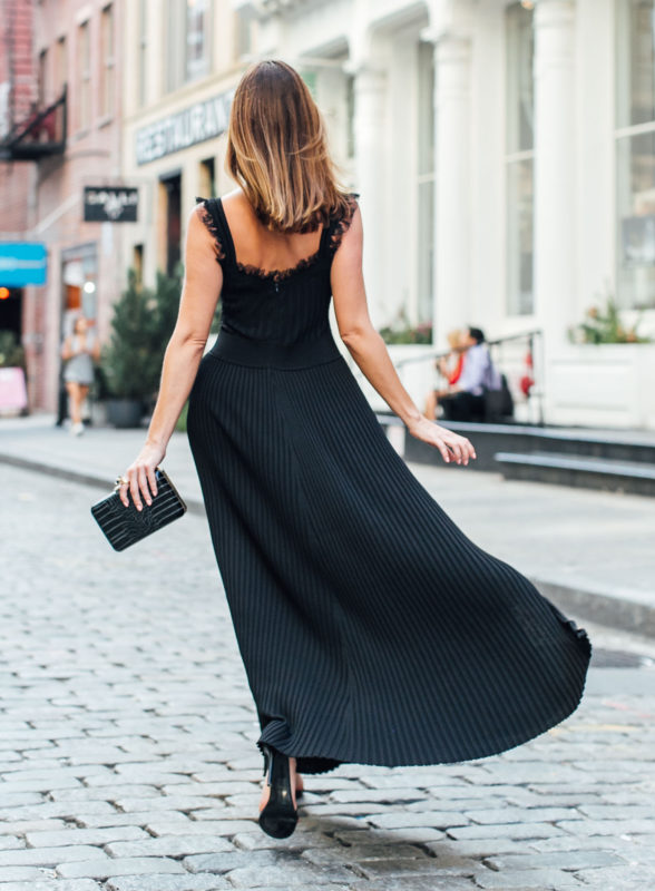 A Black Evening Dress That Works For Every Fancy Affair - Sydne Style