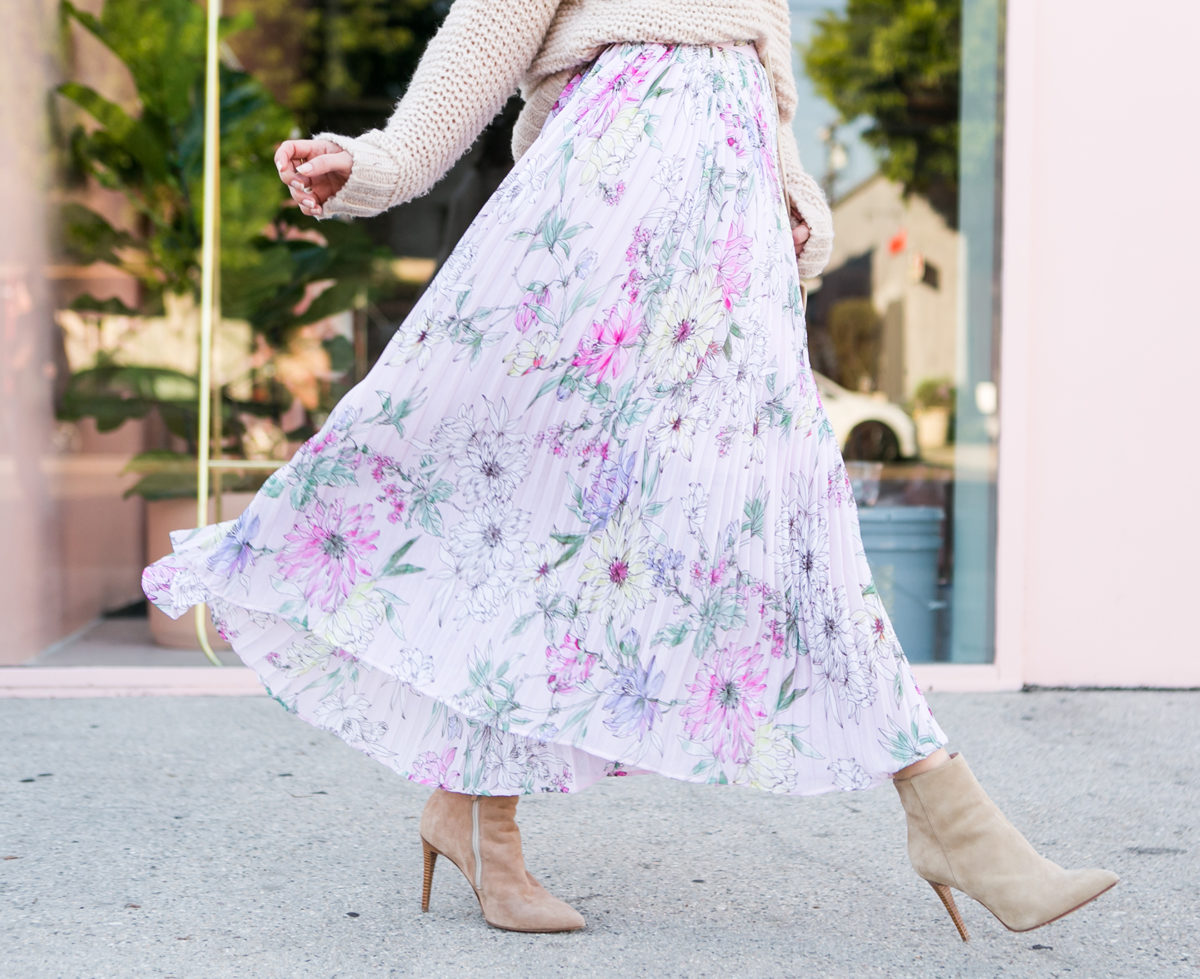 You Can Start Wearing This Spring Trend Today! - Sydne Style