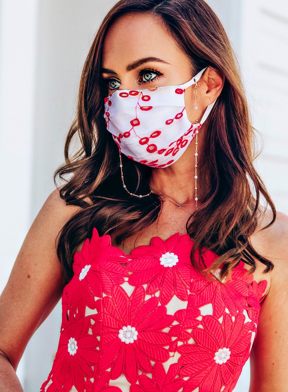 This Floral Eyelet Face Mask Makes It Feel Like You’re Wearing Red ...